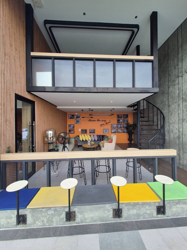 Mrt -Blue Line- Phasi Charoen Luxury 1BR 28th Flr - Bangkok | Stayz
