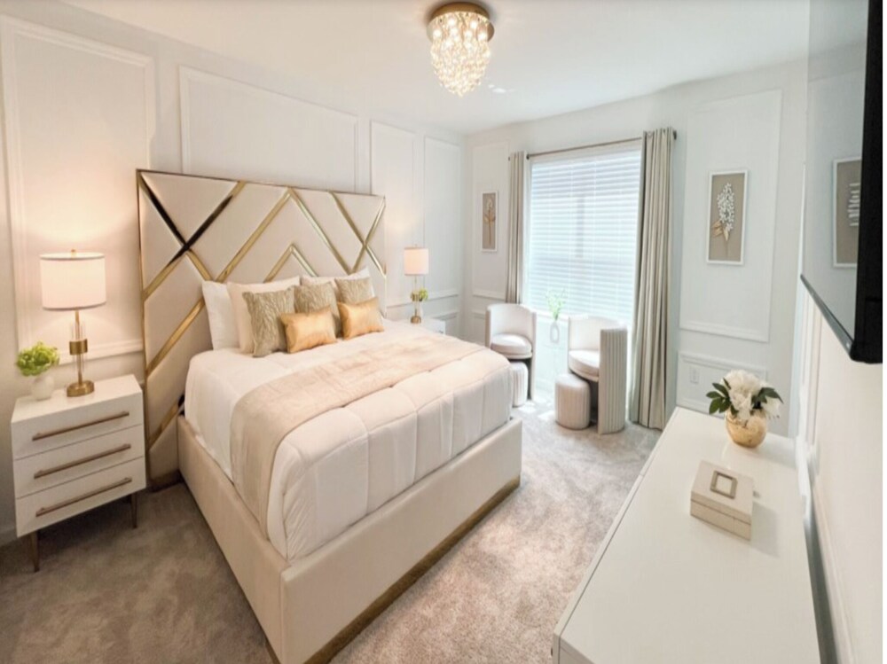 Super Mario Ultra Upscale Home Next Level Amenities Near Top Parks ...