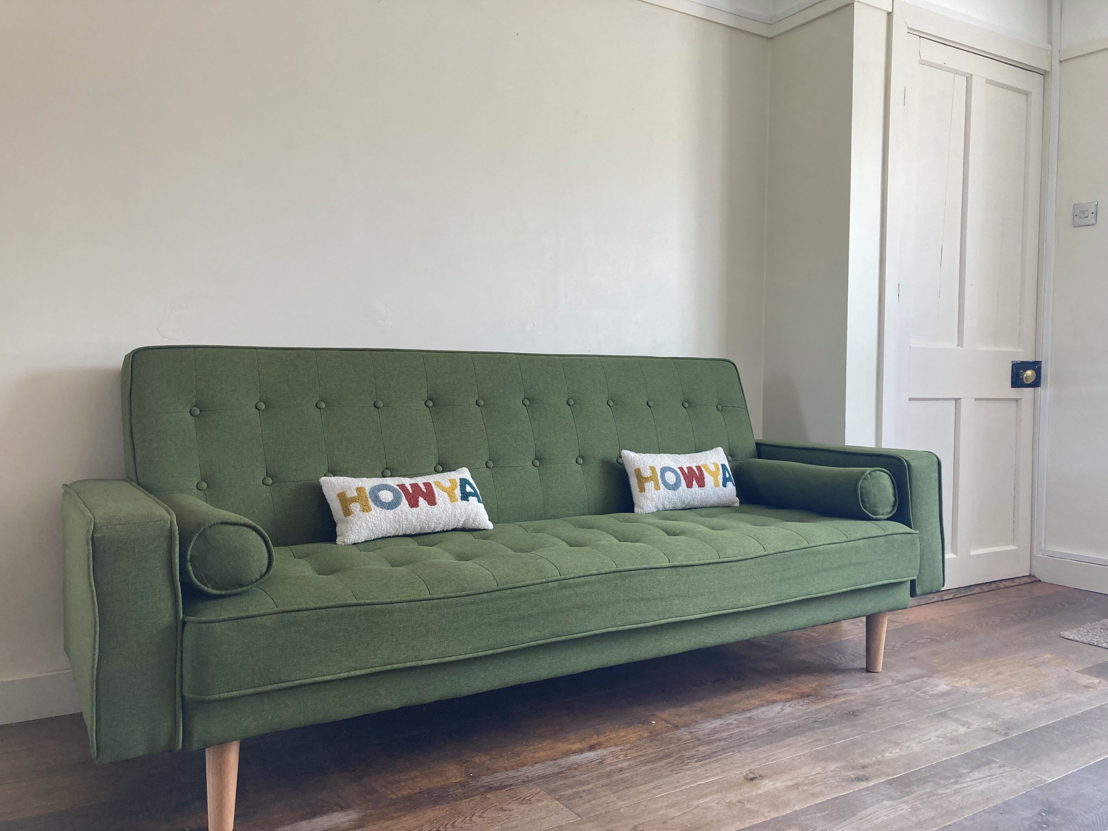 Charming Townhouse: Pubs, Restaurants & Trad Music A Short Stroll Away️ - Ennis