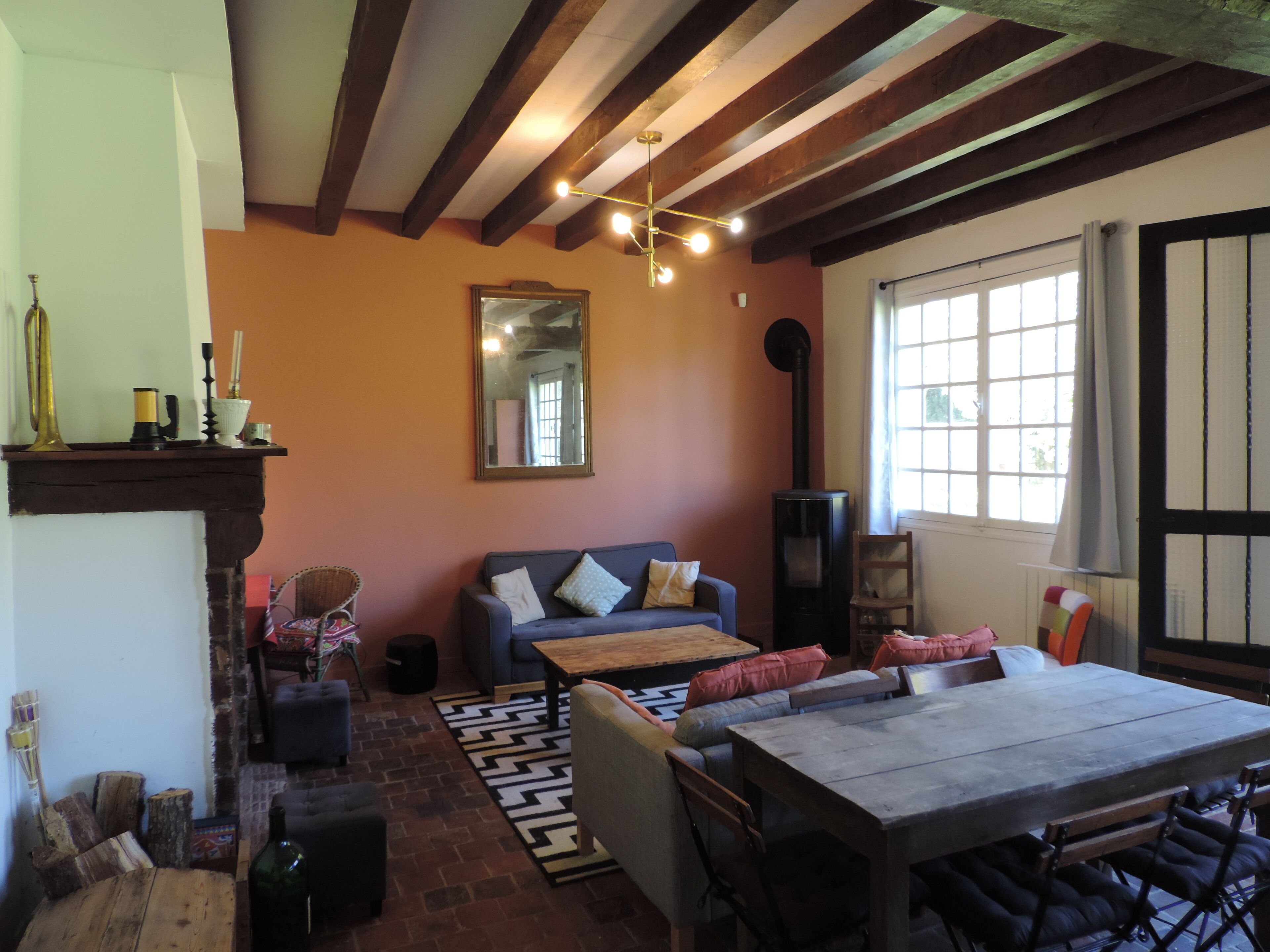 Lopporak, A Country House Near Auxerre - Auxerre