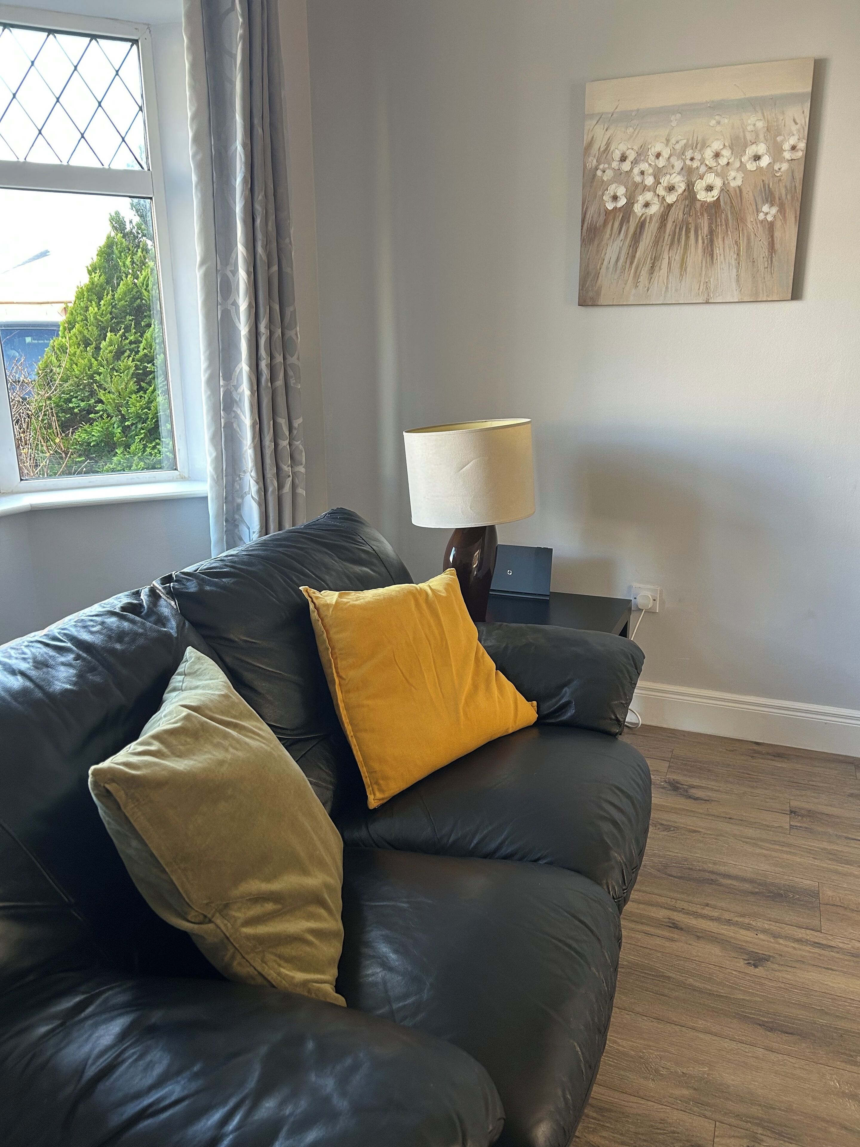 3-bedroom Townhouse In The Beautiful Medieval Town Of Ennis, Co. Clare - Ennis