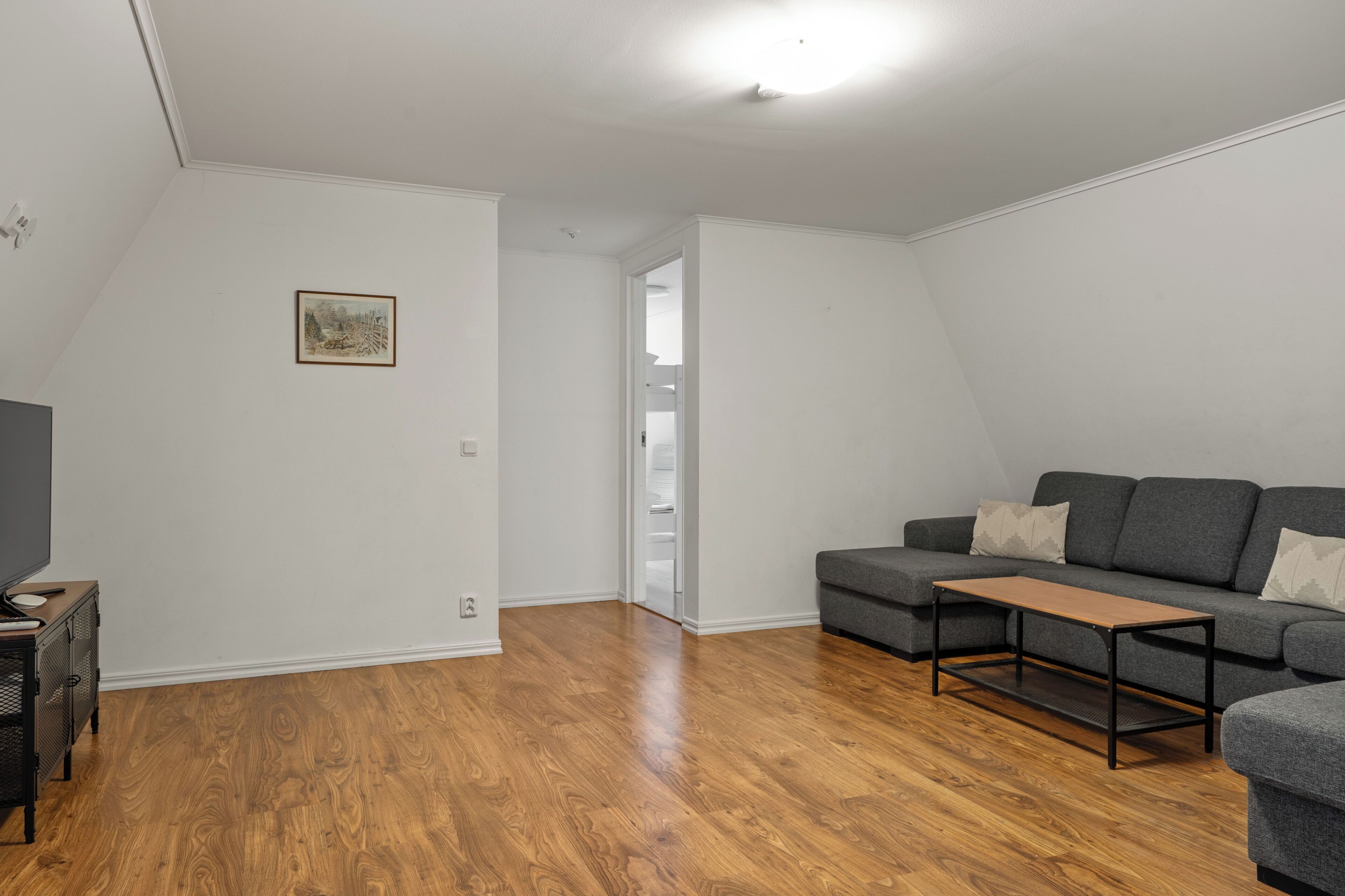 Family Friendly Villa Near The Water - Katrineholm