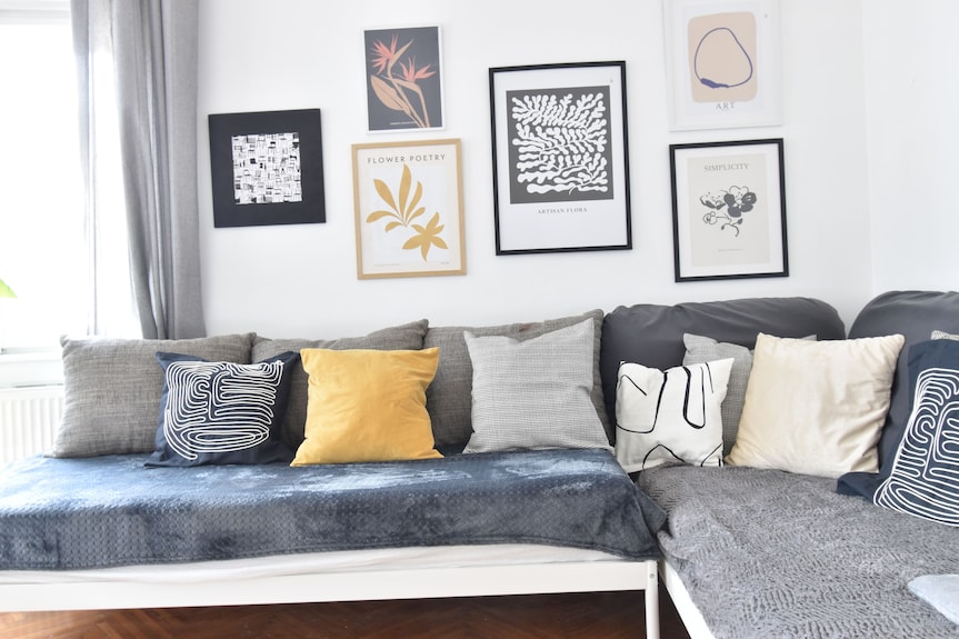 Beautiful 8 Bedroom 6 Bathrooms With Balconies - Budapest