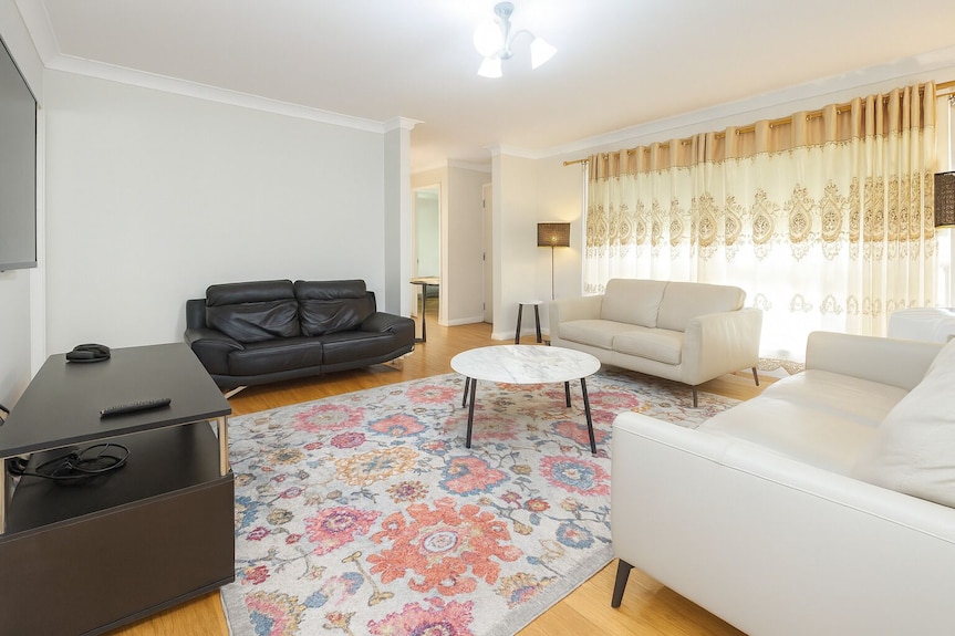 Luxury Room + Pool + Ensuite - Sydney