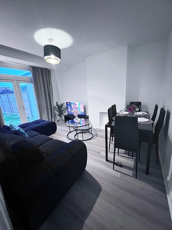 Spacious 3bedroom For Central London With Free Parking & Garden - Twickenham