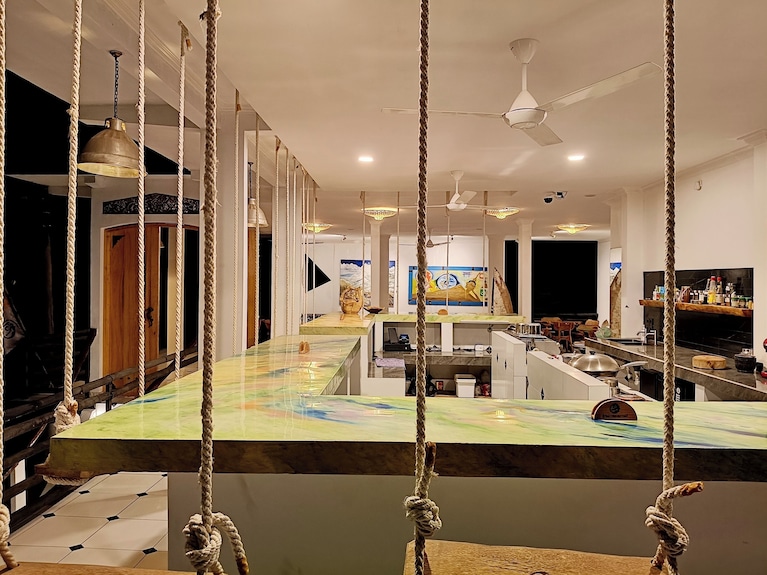 Museum Suite B&b - Bali Jungle Retreat With Fine Dining & Eco Pool - Bali