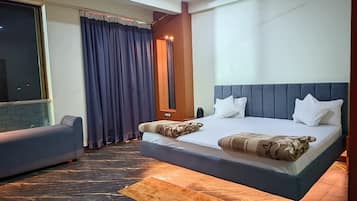 Quarto superior | Roupas de cama de algodão egípcio, roupas de cama premium, escrivaninha