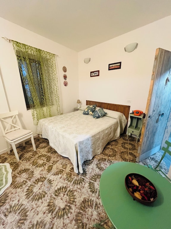 Guesthouse In The Heart Of Minturno. Located In The Historic Center Of The Village. - Ausonia