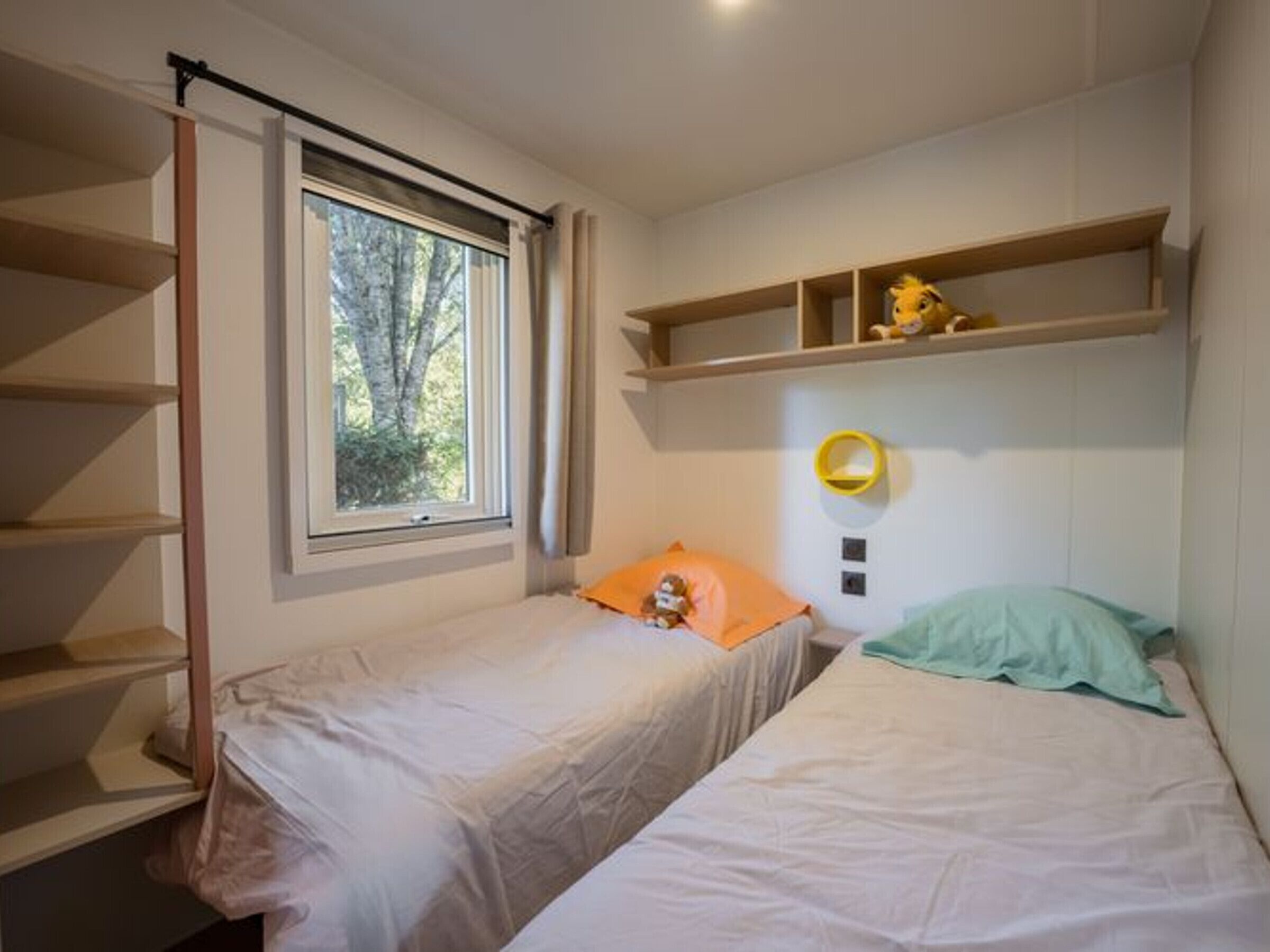 Mobil-home De 26m² Avec Terrasse Pour 4 Personnes - Corcieux