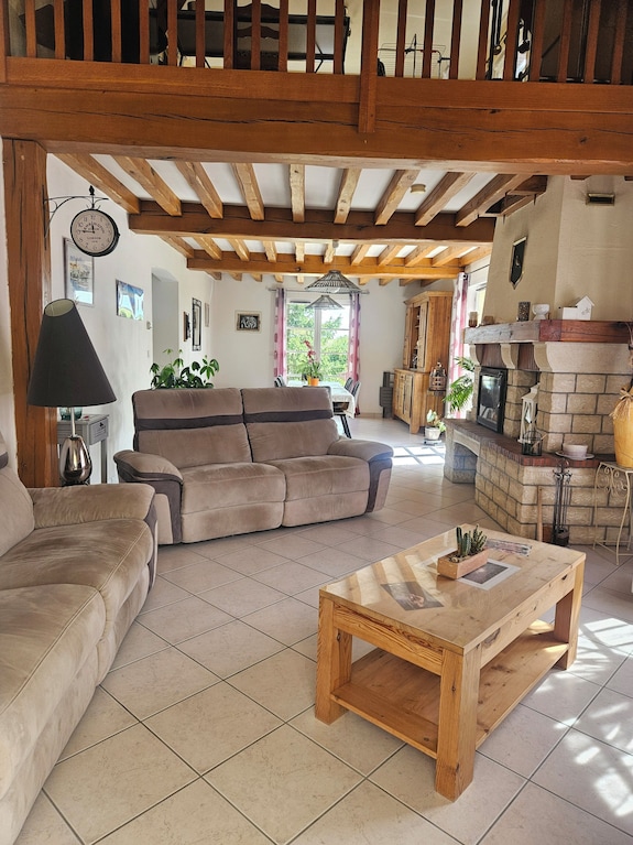 Charming Country House Between The Othe Forest And The Chablis Region - Saint-Florentin