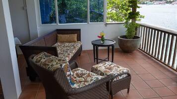 Quarto Duplo Standard, vista para o mar | Receção