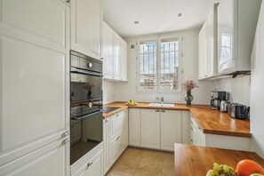 Apartamento urbano, 3 quartos, para não fumantes | Cozinha privada | Máquina de café expresso, cafeteira/chaleira, chaleira elétrica