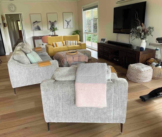 5 Bedroom House With A Pool, Deck And Amazing View - 벨링겐