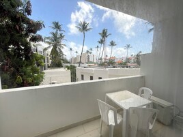 Estúdio Deluxe, varanda, vista para o resort | Vista para a cidade