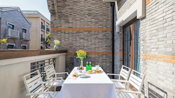 Suíte superluxo, vista para a cidade | Vista do quarto