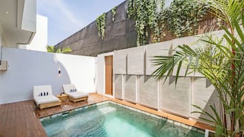 Vila luxo, varanda, vista para a piscina | Piscina particular