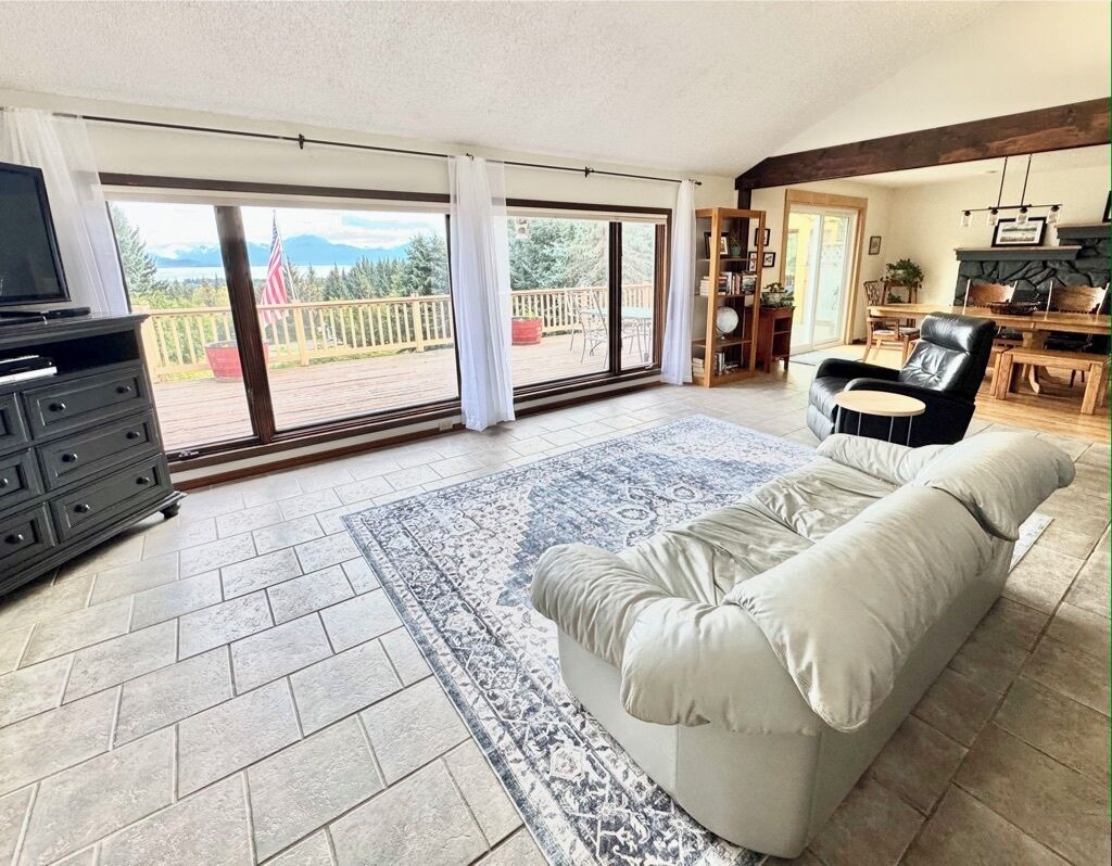 5-bedroom Homer Adventure Retreat - Homer, AK