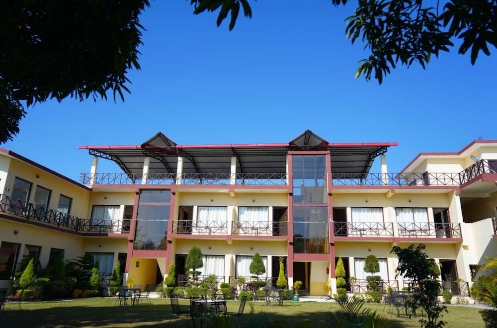 Blue River Resort - Uttarakhand