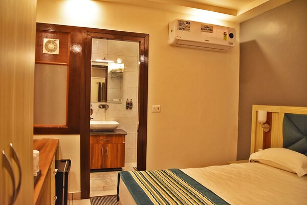 Hotel Us Tower - Devprayag