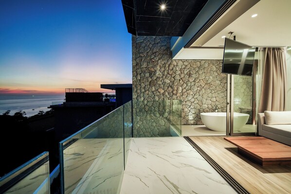 Villa Exclusiva, 5 quartos, vista para o mar, no canto | Ferro/tábua de engomar, Wi-fi grátis, roupa de cama fornecida