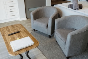 Quarto Duplo Superior, vista para o rio | Berços/camas para crianças grátis, Wi-fi grátis 