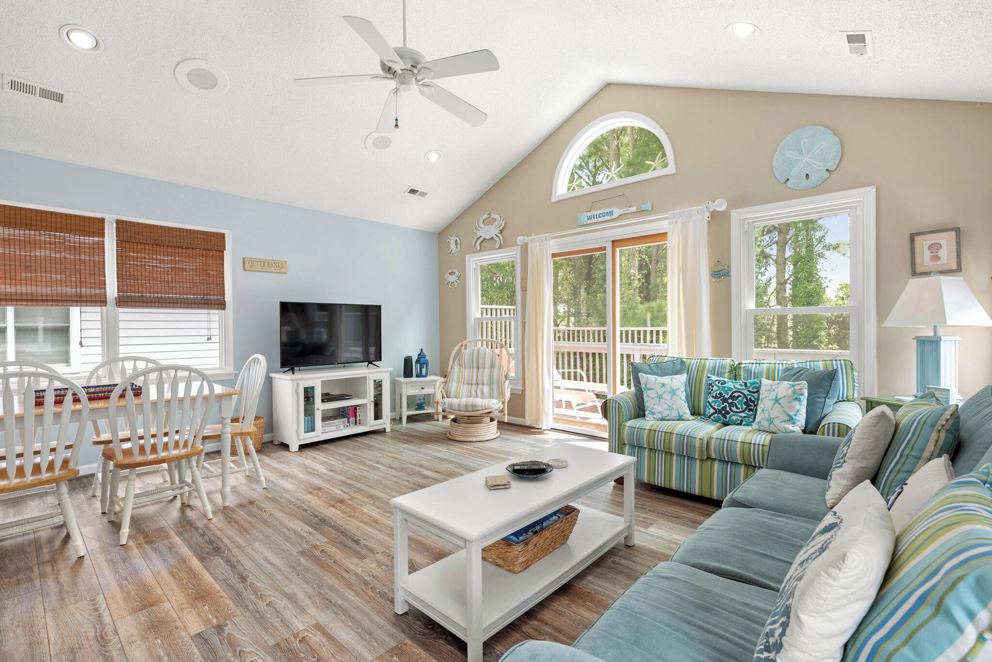 Sandy Paws: Dogs Allowed | Private Hot Tub - Corolla, NC