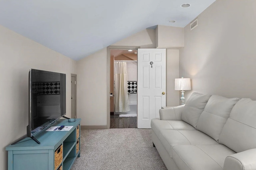 Charming 1-bedroom House In Fabulous Florence Alabama - Muscle Shoals, AL