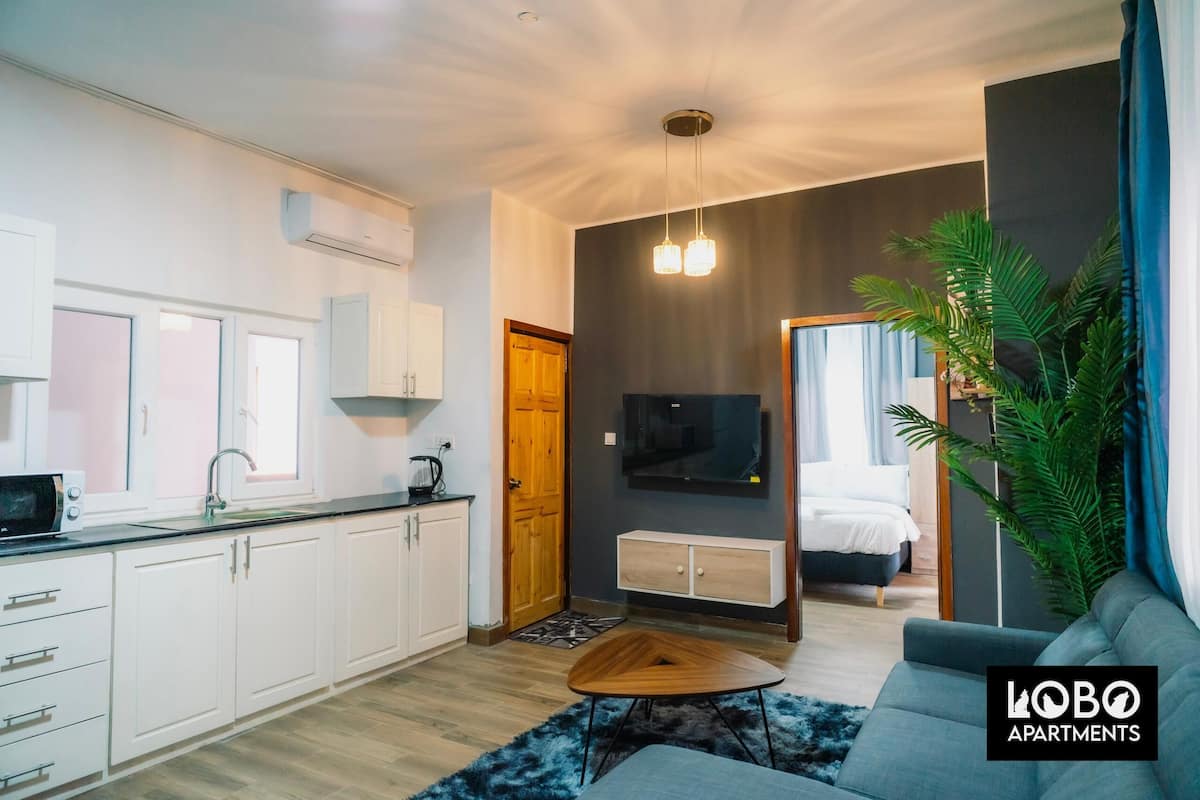 Apartamento Económico, vista para o jardim | Sala de estar