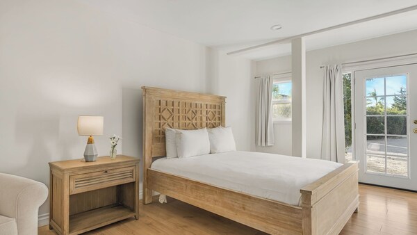 Resort-style Estate W/ Pool, Game Room & Tennis Court Near Wineries The Tennis Ranch By Avantstay - San Marcos, CA