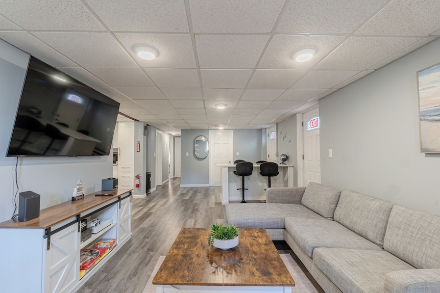 Cozy 3b Near Beach/boston - Chelsea, MA