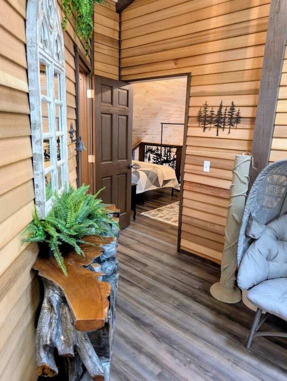 Bar Harbor Cabin With Treehouse Suite & Hot Tub - Acadia National Park