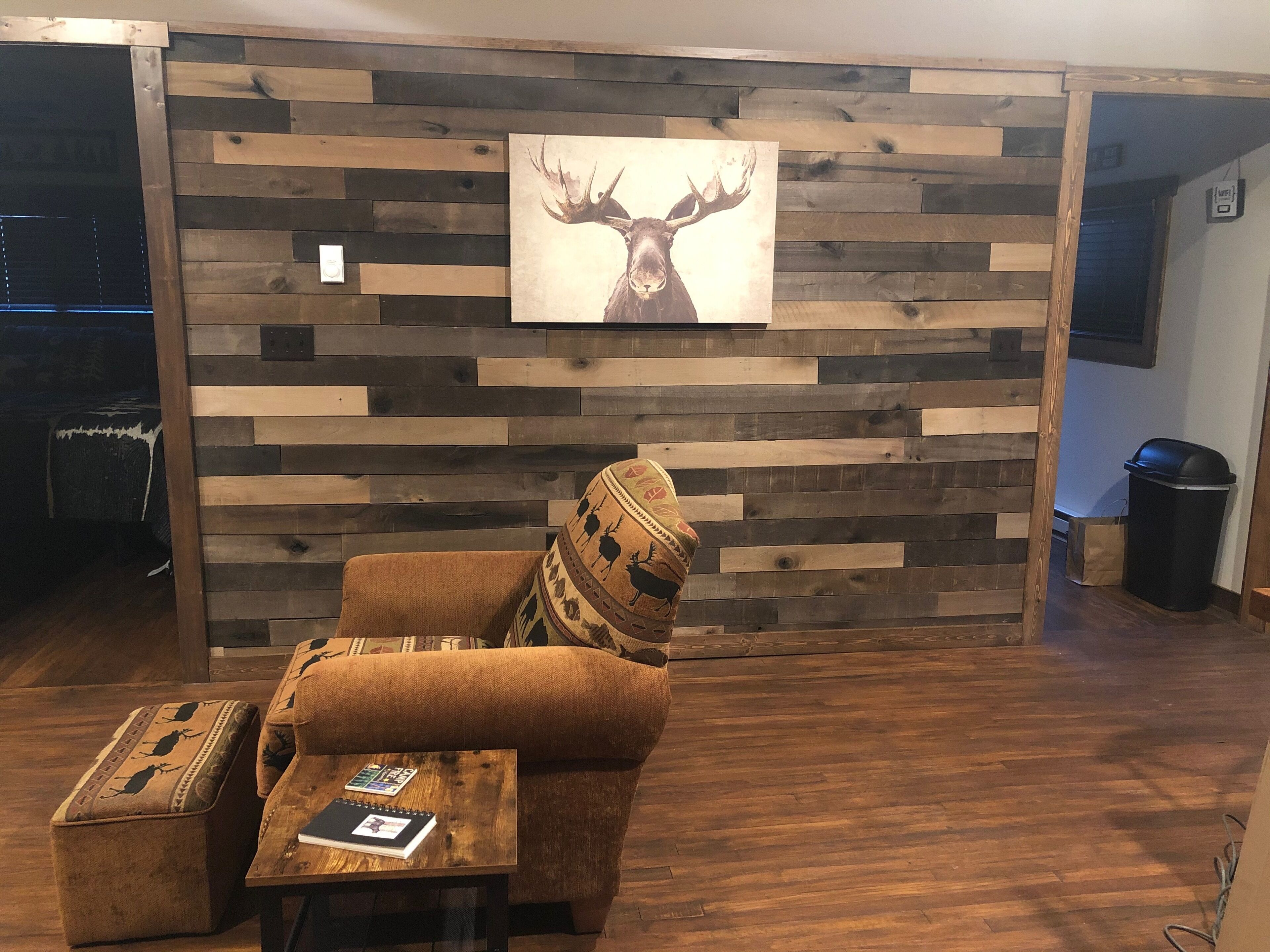 Hot Tub! Spectacular Views, Completely Remodeled, Great Location, 5 Min To Rmnp - Estes Park