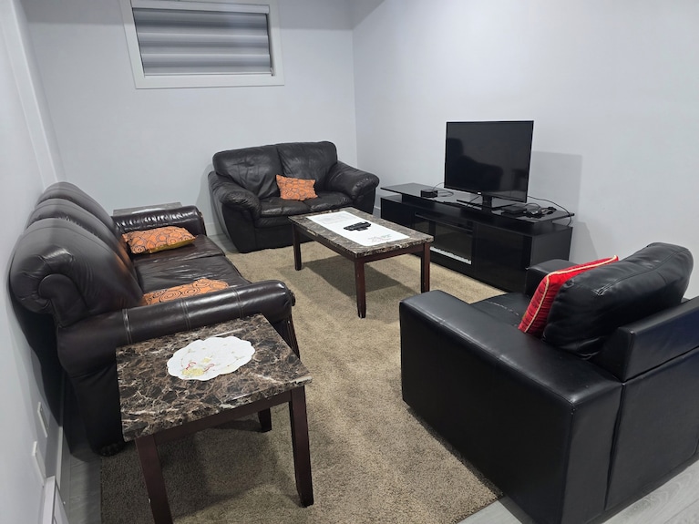 Cy Becker Drive 2023 Luxury Home Edmonton Ab - Alberta