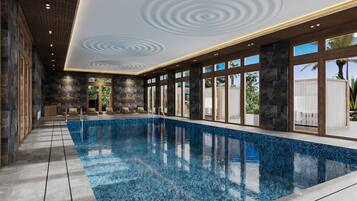Piscina interior, piscina exterior