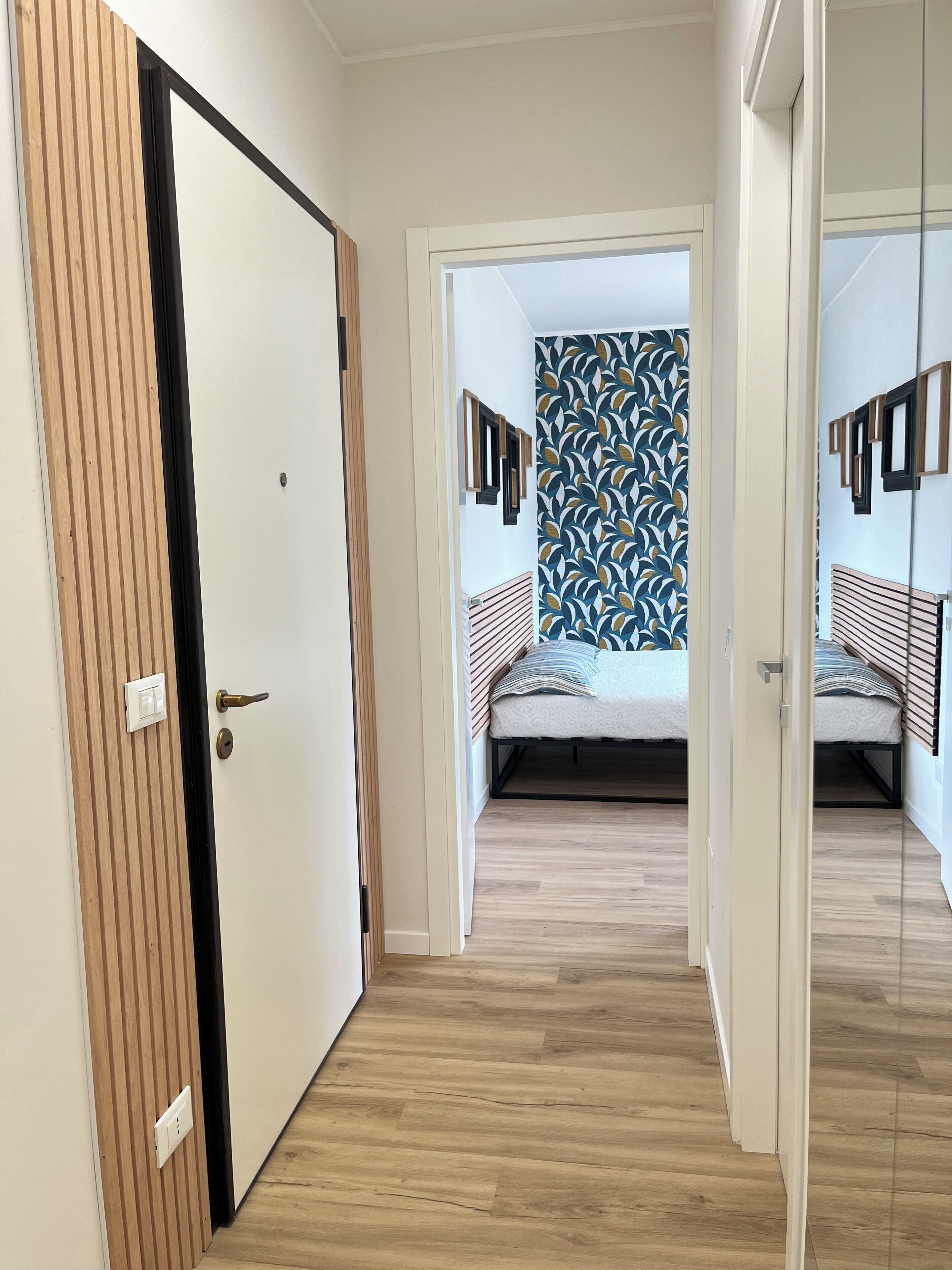 Apartment A Few Meters From The Sea, Newly Renovated With Parking Space - Ventimiglia