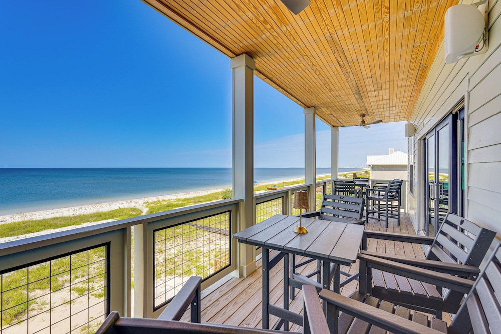 5,000+ Sq Ft! Luxe Beachfront House In Port St Joe - Mexico Beach, FL