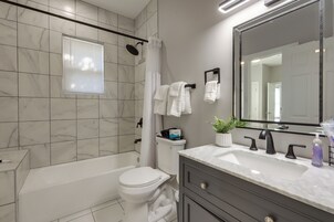 Apartamento (2 Bedrooms) | Parte interna