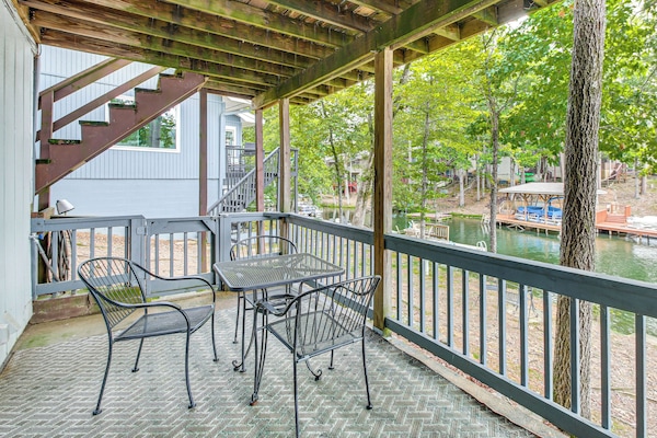 Lake Desoto Townhome W/ Private Dock! - Desoto Beach, Hot Springs Village