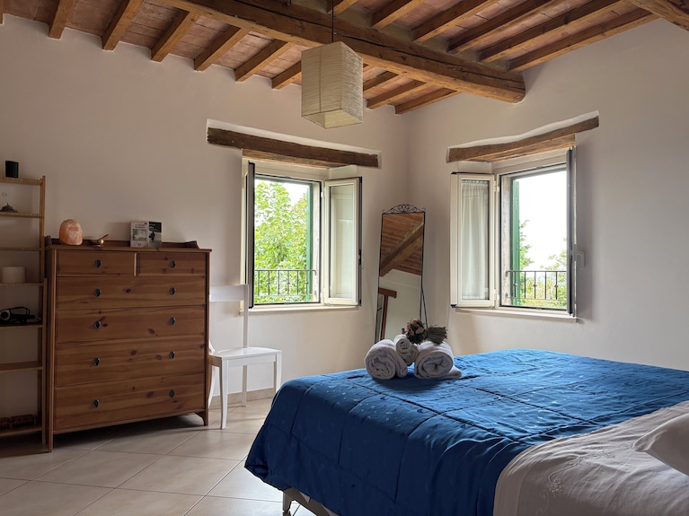 Foxes House - Relaxation And Silence In The Heart Of The Village Of Montefabbri - Urbino