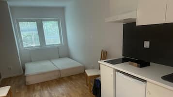 1 quarto, Wi-Fi de cortesia, roupa de cama