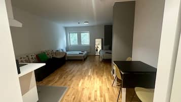 1 quarto, Wi-Fi de cortesia, roupa de cama