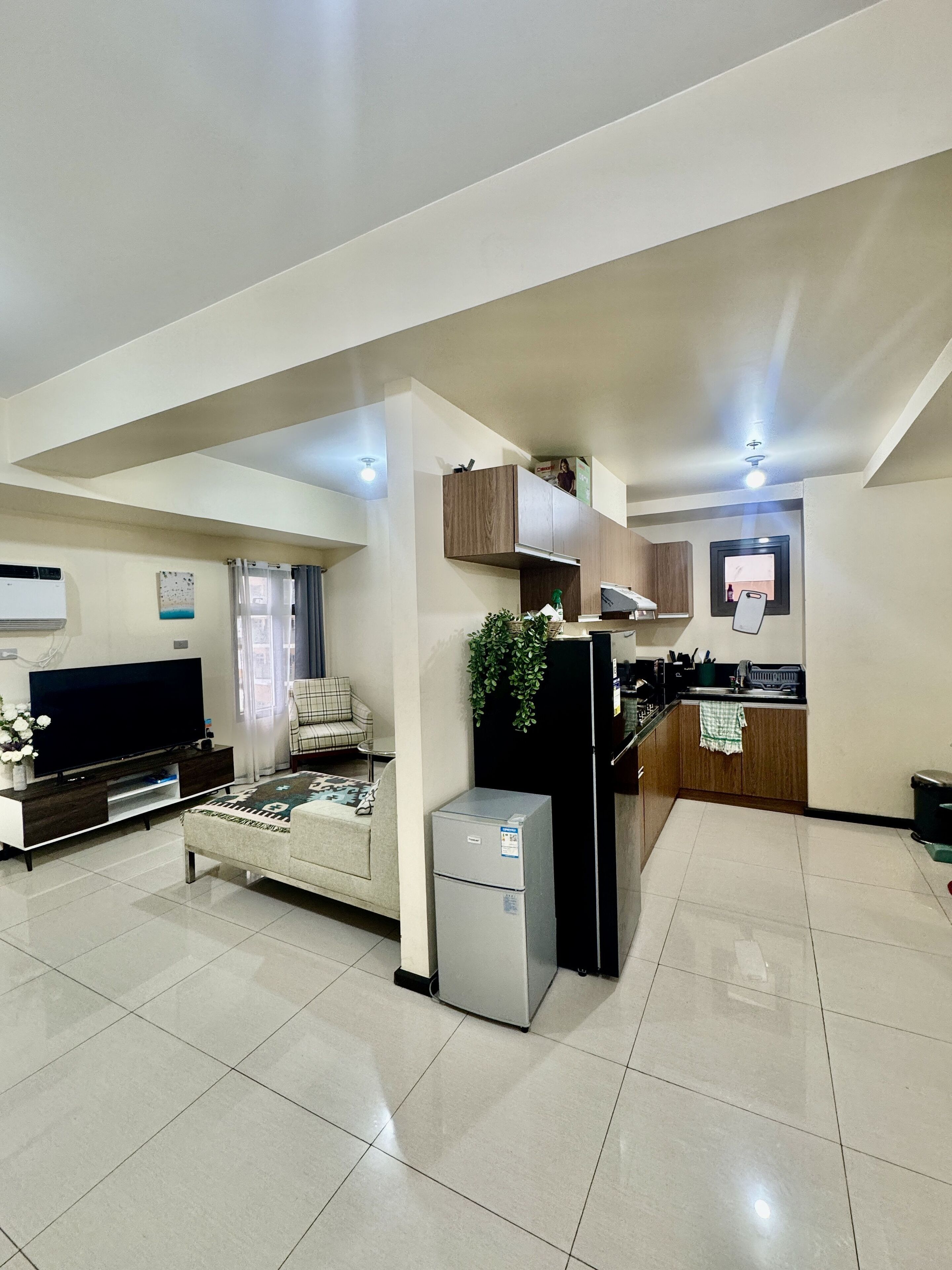 Apartamento Signature em Condomínio Fechado, 2 quartos, não fumadores, cozinha | Cozinha privada | Um frigorífico, um micro-ondas, uma placa de cozinha 