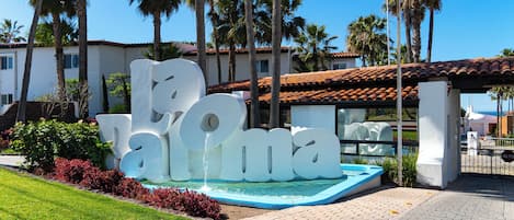 Fachada da propriedade