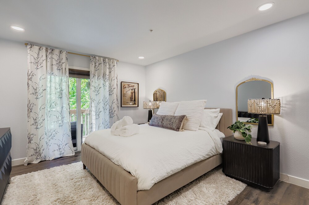 Modern 1BR - Prime Boulder + Gold Run Perks - Boulder | Vrbo