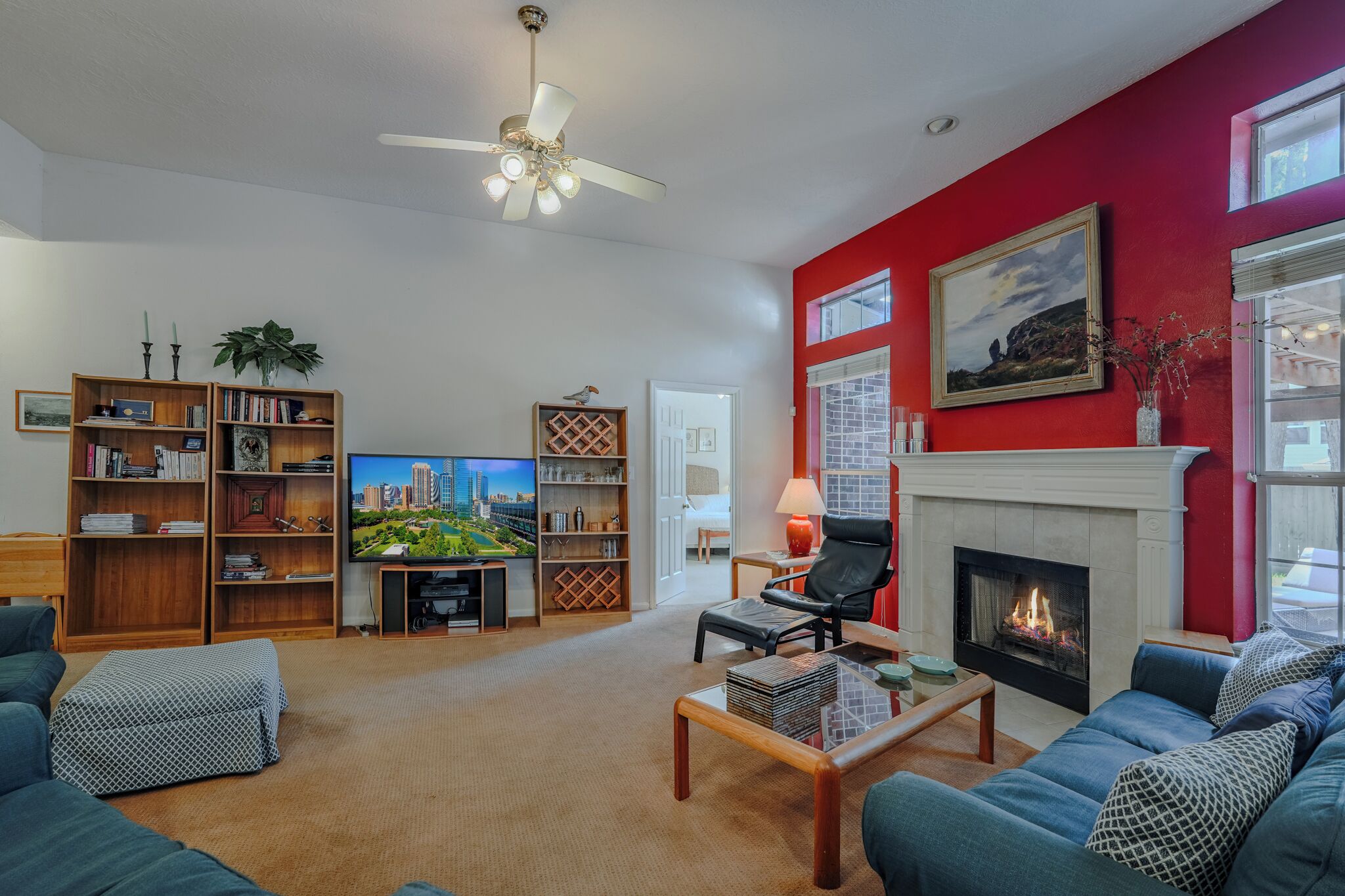 Spacious & Classic 5br House For 11 W/backyard + Covered Deck - The Woodlands, TX