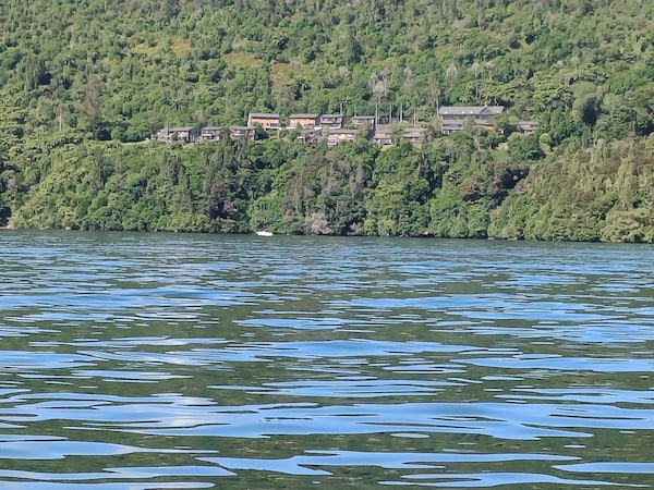 Pukawa Villas (Formerly Oreti Village Resort) - New Zealand