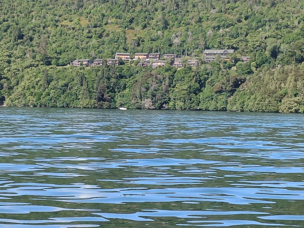 Pukawa Villas (Formerly Oreti Village Resort) - New Zealand