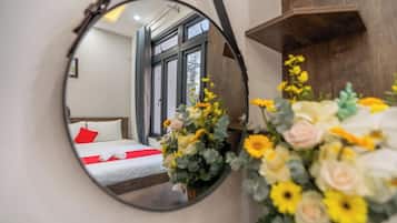 Quarto quádruplo luxo | Wi-Fi de cortesia, roupa de cama