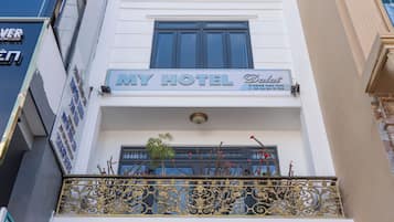 Fachada da propriedade