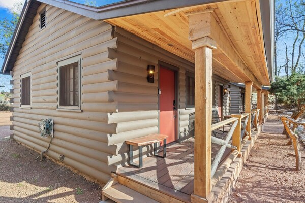 Timber Lodge Cabins 28 - Colorado Springs, CO